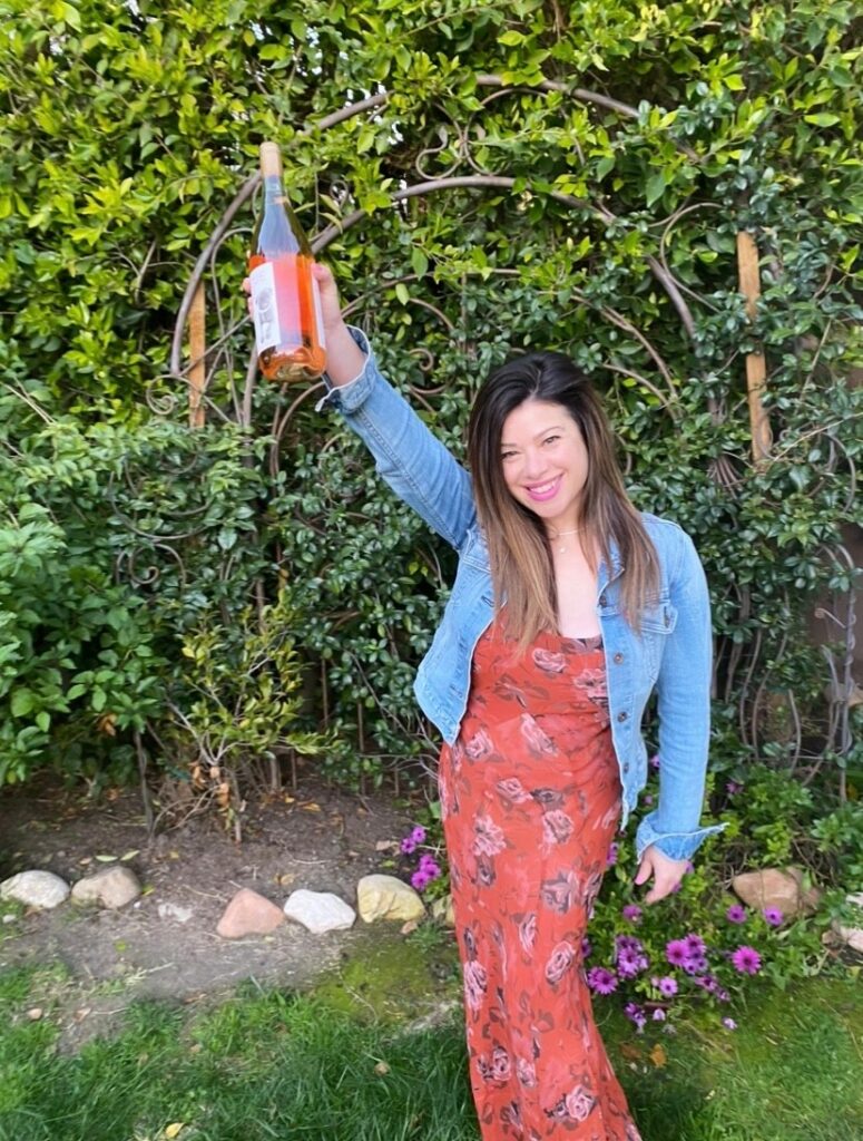 Meet Nola Singer - Bold Journey Magazine