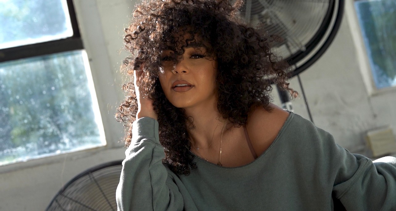 Meet Stephanie Jones - Bold Journey Magazine