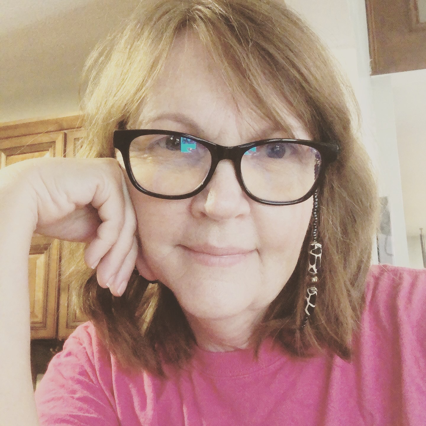 Sandra Daniels's Instagram, Twitter & Facebook on IDCrawl