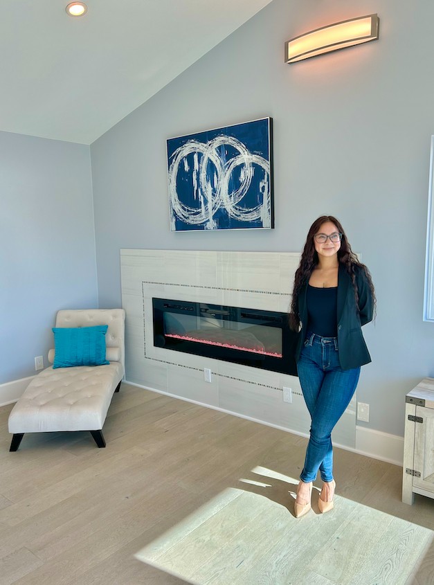 Meet Jesamine De Leon - Bold Journey Magazine