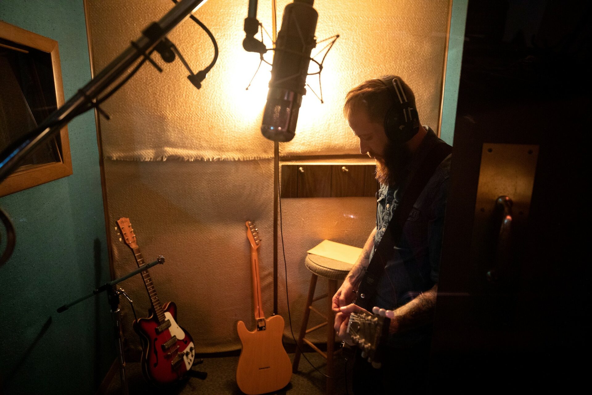 Meet Justin Toland - Bold Journey Magazine