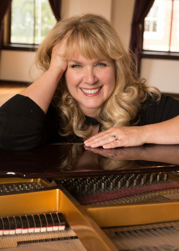 Meet Laura Warren Barge - Bold Journey Magazine