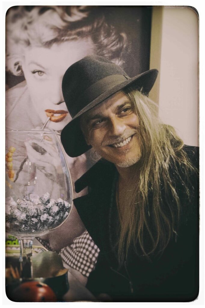 Meet Alex Elena - Bold Journey Magazine