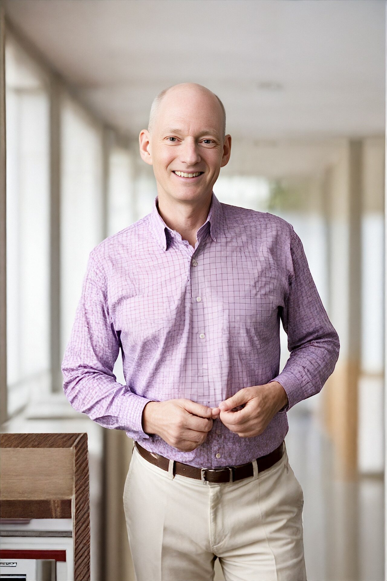 Meet Lee Schneider - Bold Journey Magazine