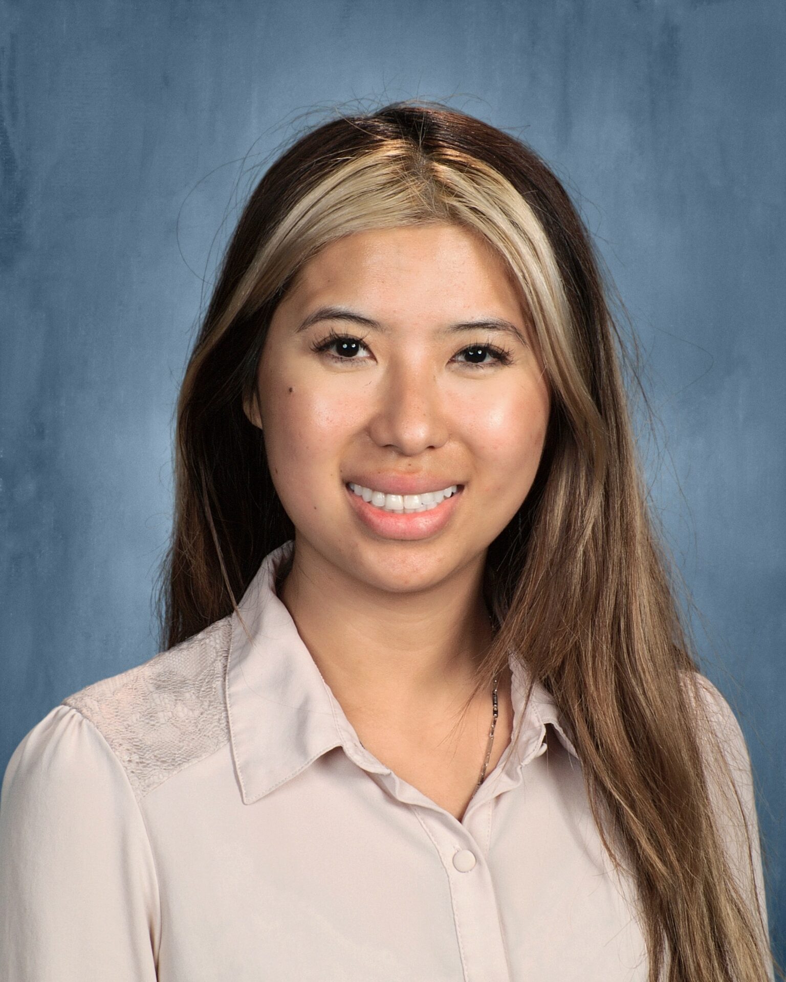 Meet Alanya Huang - Bold Journey Magazine