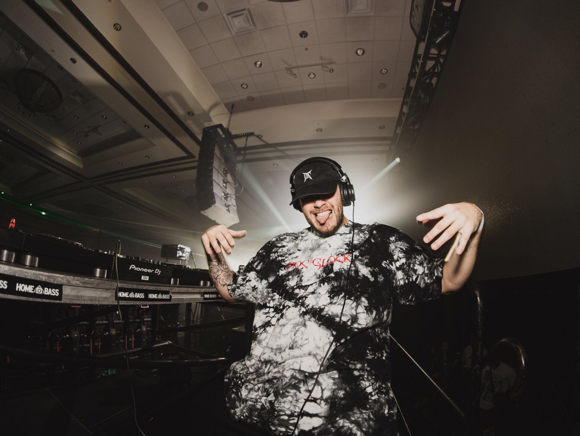 Meet Jake Robbins - Bold Journey Magazine