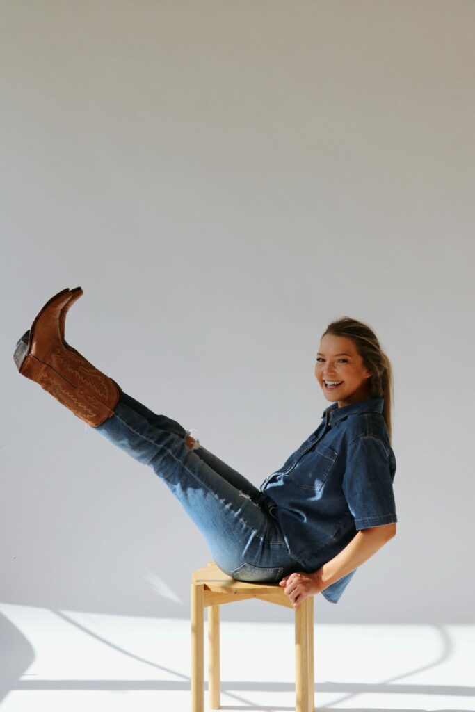 Meet Rachel Weeks - Bold Journey Magazine