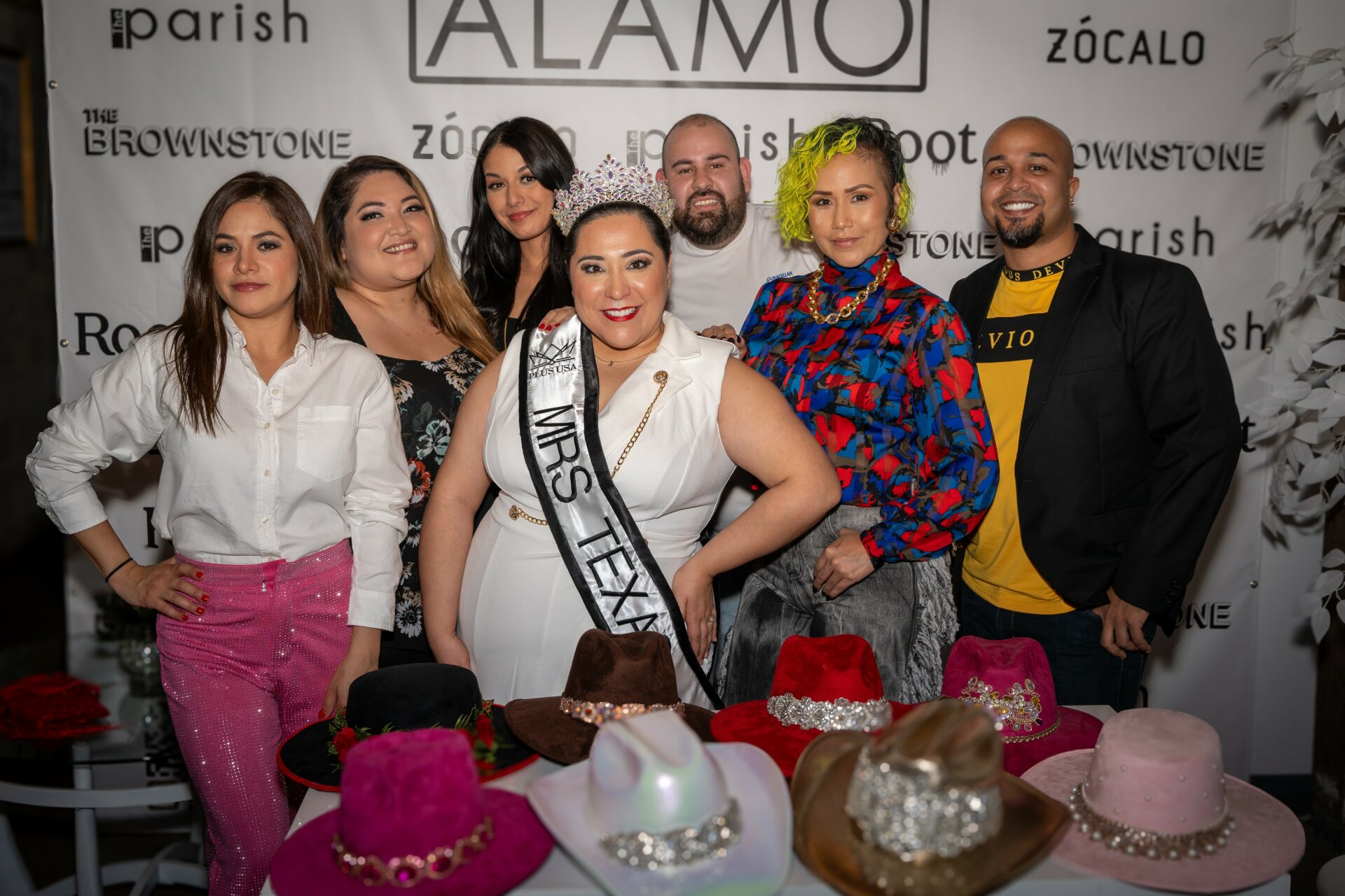 Meet Cynthia Flores Viles - Bold Journey Magazine