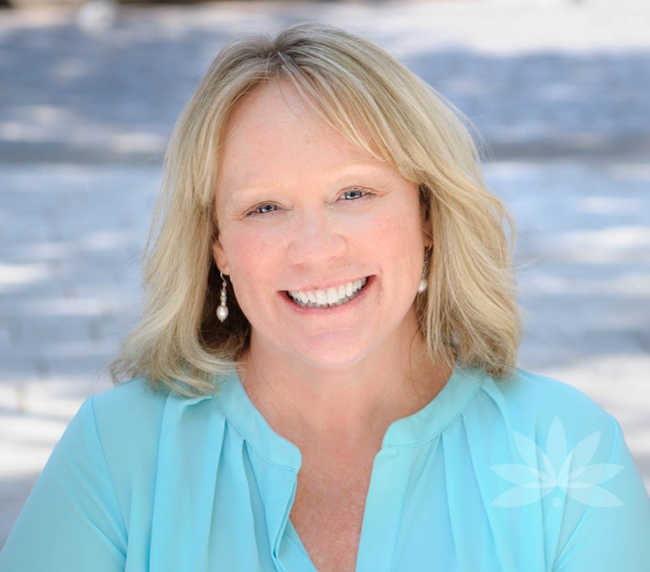 Meet Renee Spears - Bold Journey Magazine