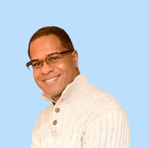 Meet Tobe Roberts - Bold Journey Magazine