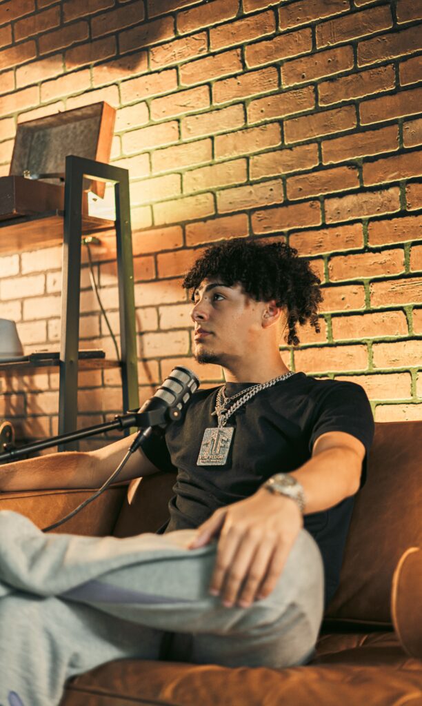 Meet Yan Lopez - Bold Journey Magazine