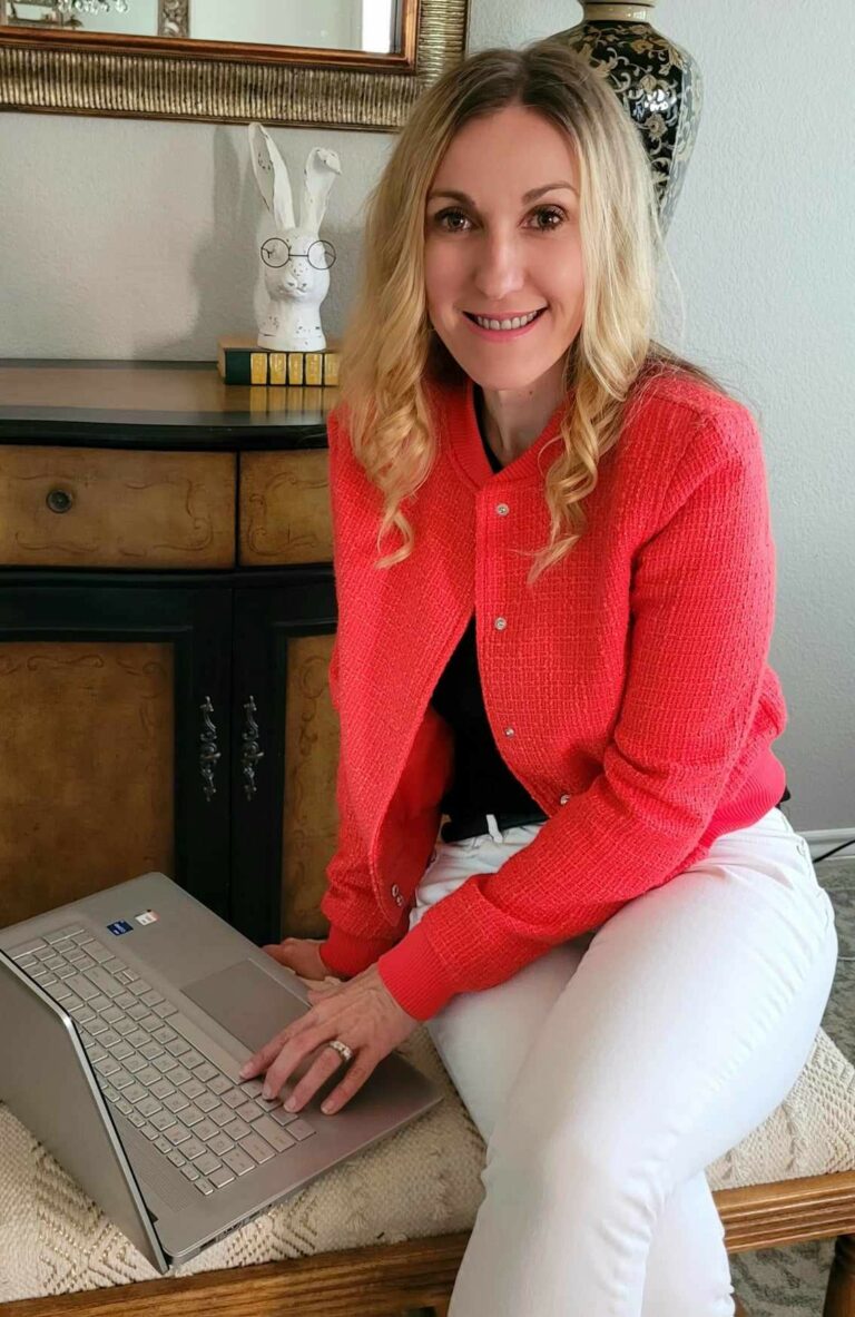 Meet Anna Papa - Bold Journey Magazine