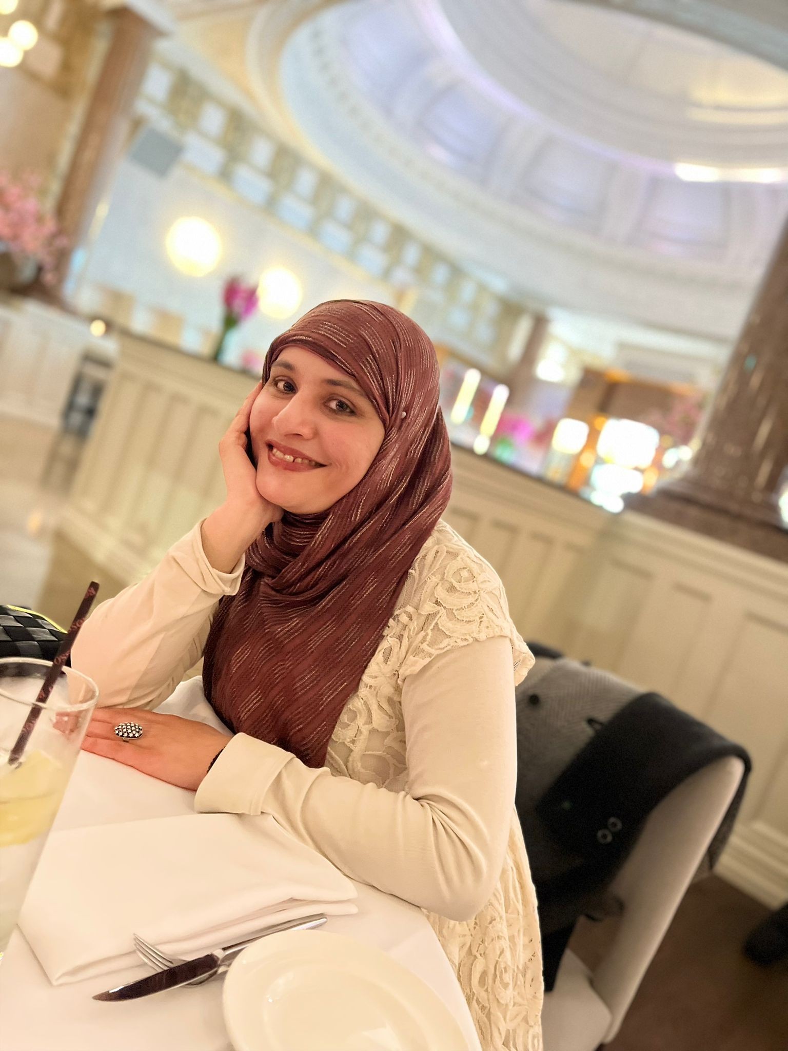 Meet Saira Anwar - Bold Journey Magazine