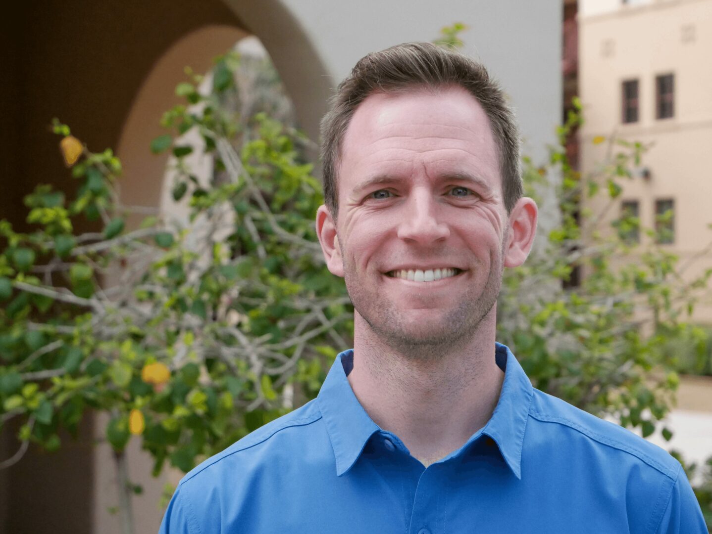 Meet Dan Kapelle - Bold Journey Magazine