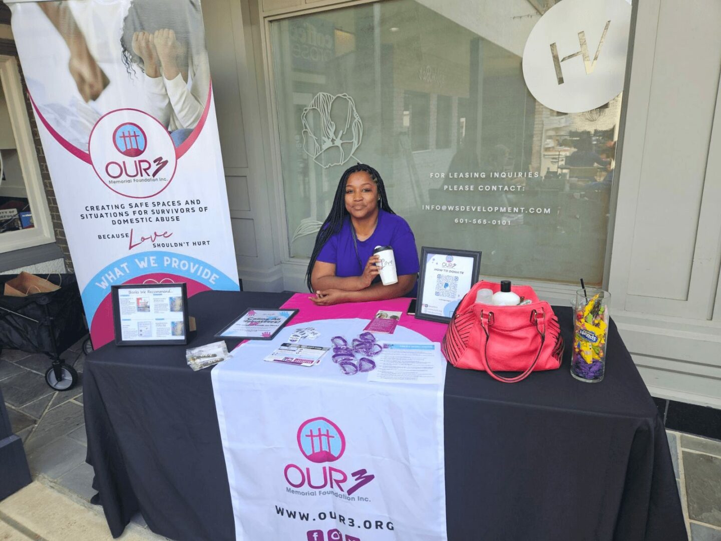 Meet Danielle Leverett - Bold Journey Magazine