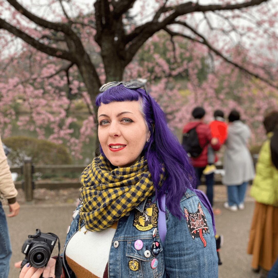 Meet Holly Gilmour - Bold Journey Magazine